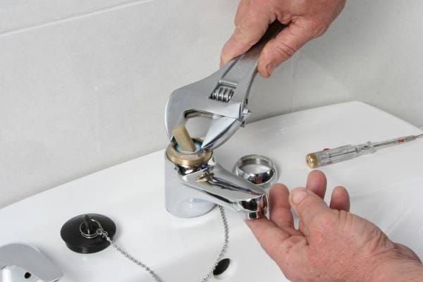 How to Replace a Basin Tap - A step by step guide | Big Bathroom ...